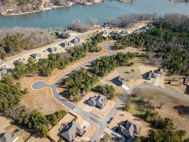 172 Allens Way, Florence, AL 35634