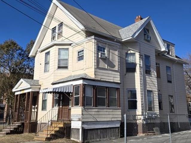 172 Bond St, Hartford, CT 06114