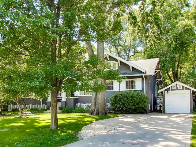 172 Barrypoint Road