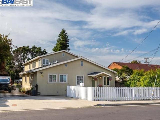 172 Berry Ave, Hayward, CA 94544