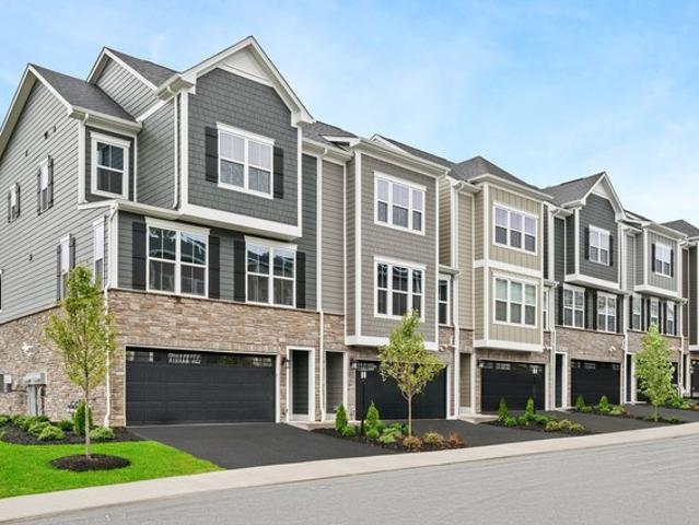 172 Breckenridge Ct, Cranberry Township, PA 16066
