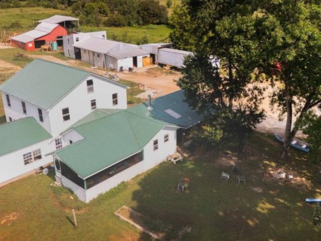 172 Edwards Rd, McKenzie, TN 38201