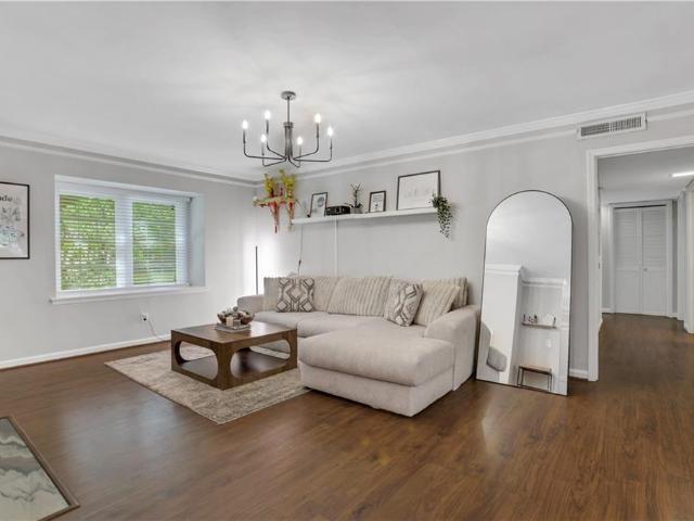 172 Elysian Way NW