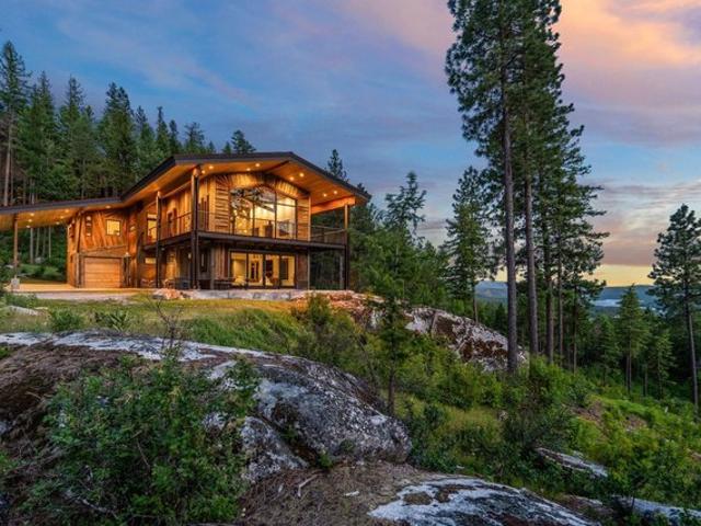 172 Elk Hills Rd, Sandpoint, ID 83864