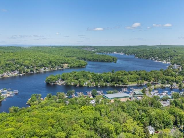 172 Espanong Rd