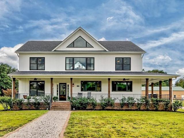 172 Eugene Neese Ln, Swansea, SC 29160