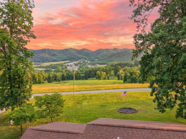 172 Fox Hunter Rd