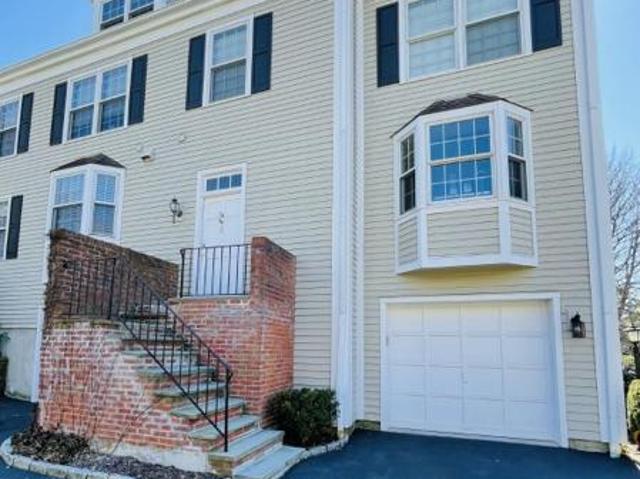 172 Field Point Rd #2, Greenwich, CT 06830