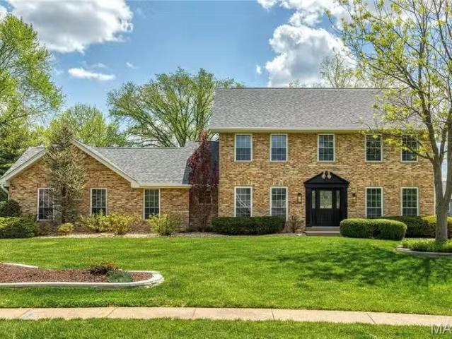 172 Log Hill Ln, Ballwin, MO 63011 MLS #25039961