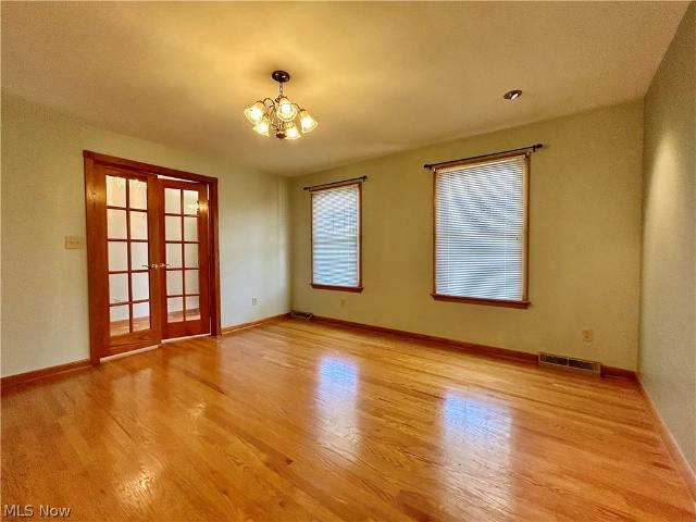 172 Lake Shore Drive