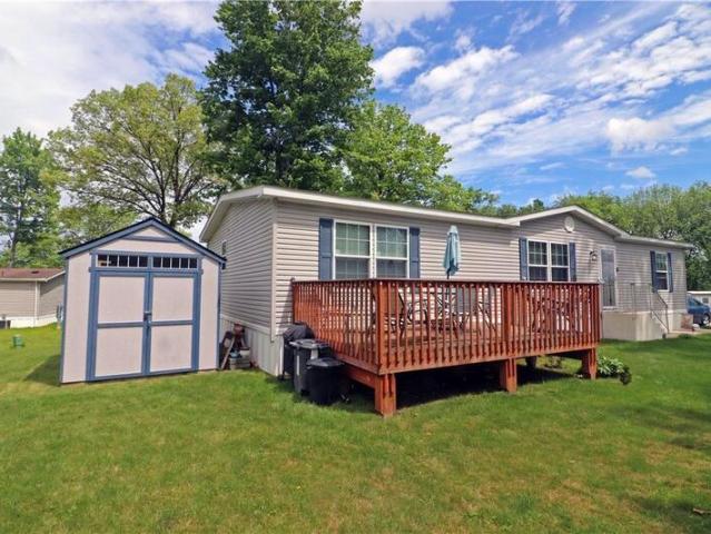 172 Lambert Lane, Hempfield Twp WML, PA 15601