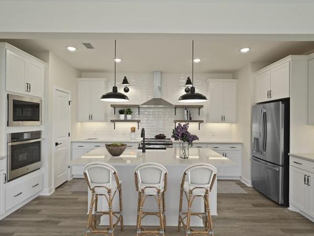 172 Mage St, Bloomingdale, GA 31302