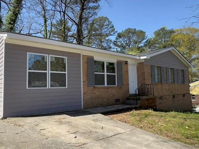 172 Scarsdale Dr, Riverdale, GA 30274