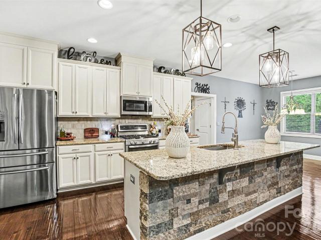 172 Shinnville Ridge Lane