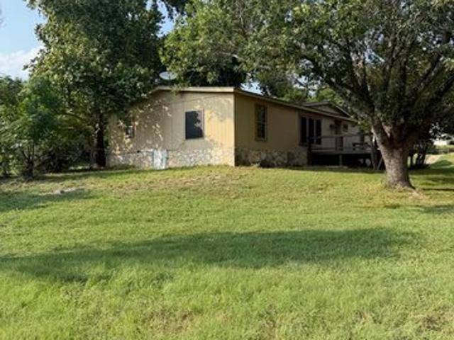 172 Sleepy Hollow Cir, Kerrville, TX 78028