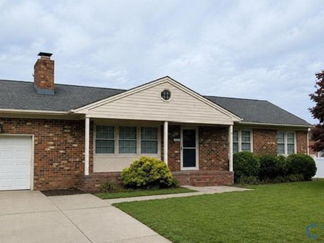 172 Spaulding Dr, Newport News, VA 23602