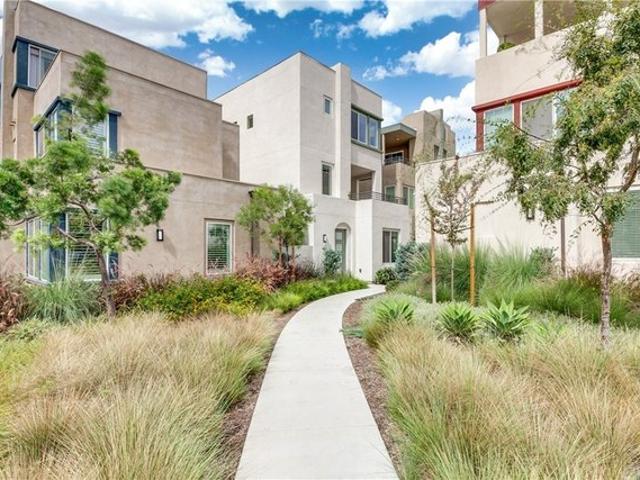 172 Stage, Irvine, CA 92618