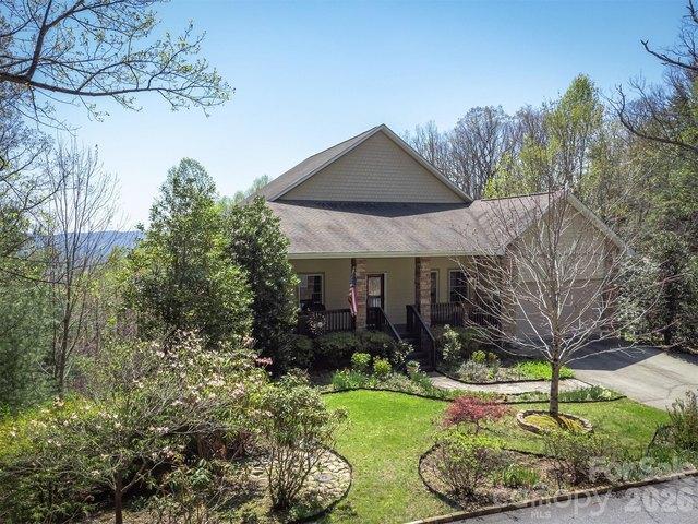 172 Sunny Ridge Rd, Hendersonville, NC 28739
