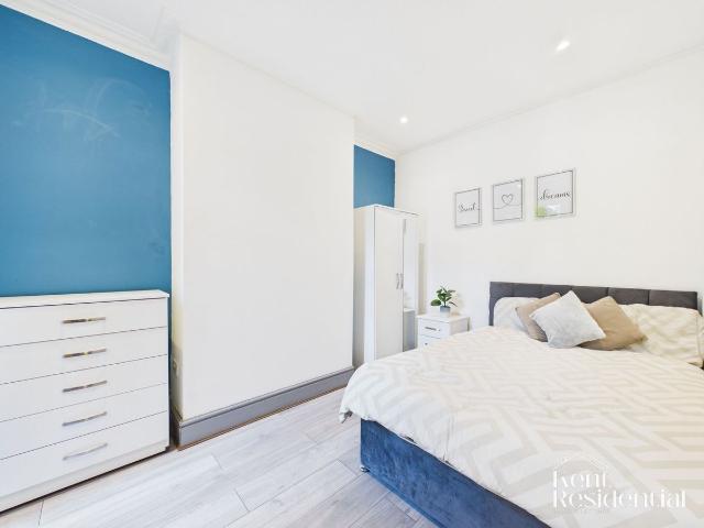 172 Rochester Street, Chatham ME4, 1 bed property to rent, £650 pcm | PrimeLocation