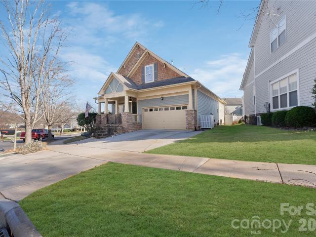 172 Water Oak Dr, Mooresville, NC 28117 | MLS #4335 | Compass