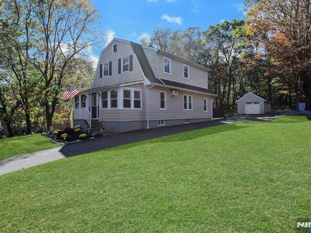 172 Yawpo Ave, Oakland, NJ 07436 | Compass