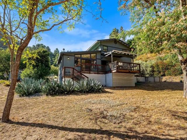 17340 Watson Rd, Guerneville, CA 95446