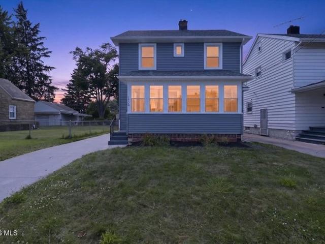 1734 Milroy St, Toledo, OH 43605