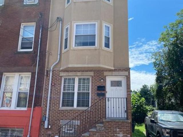 1734 Monument St, Philadelphia, PA 19121