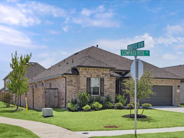 1734 Compass Rose, Angleton, TX 77515 | MLS #87206 | Compass