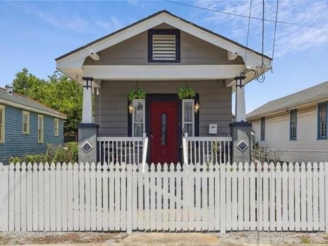 1734 CONGRESS Street, New Orleans, LA 70117