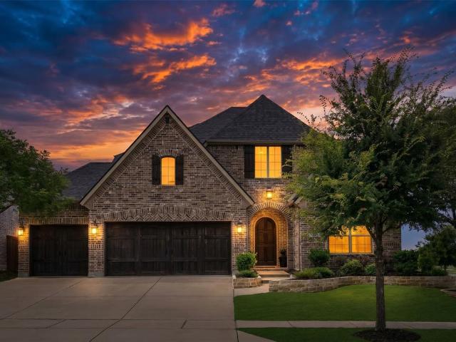 1734 Ellington Drive