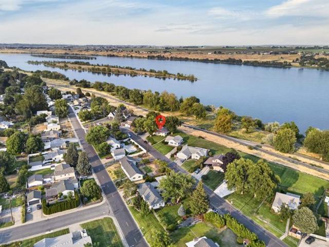 1734 Gaillard Pl, Richland, WA 99354