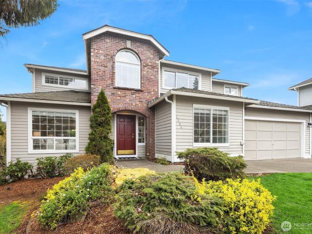 1734 Ilwaco Ave NE, Renton, WA 98059 | MLS #2497 | Compass