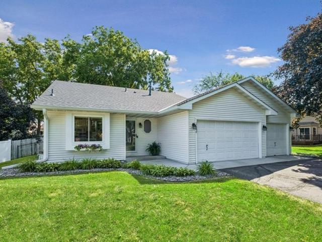 17350 Foliage Ave, Farmington, MN 55024