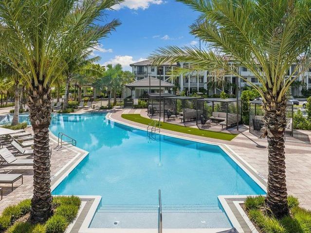 17351 NW 94th Ct, Hialeah, FL 33018