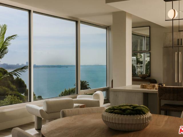 17352 W Sunset Boulevard 1