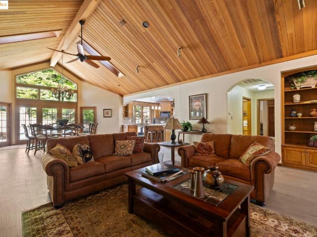 17355 High Grade Ln
