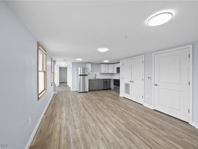 1735 Merriman Road 102