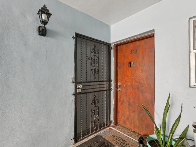 1735 NE 164th St, Unit F304, North Miami Beach, FL 33162 | MLS #B26009 | Compass