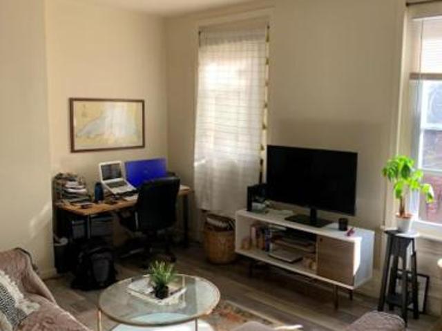 1735 Bainbridge St #UNIT 3/ SECOND FLOOR, Philadelphia, PA 19146