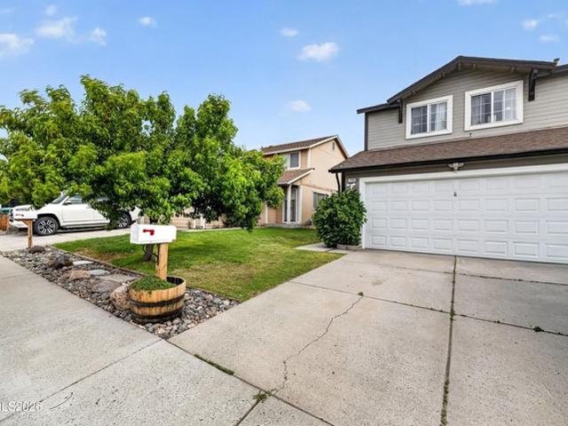 1735 Catham Ln, Sparks, NV 89434
