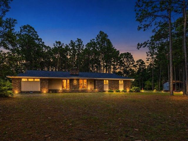 1735 Pine Level Dr, Loris, SC 29569