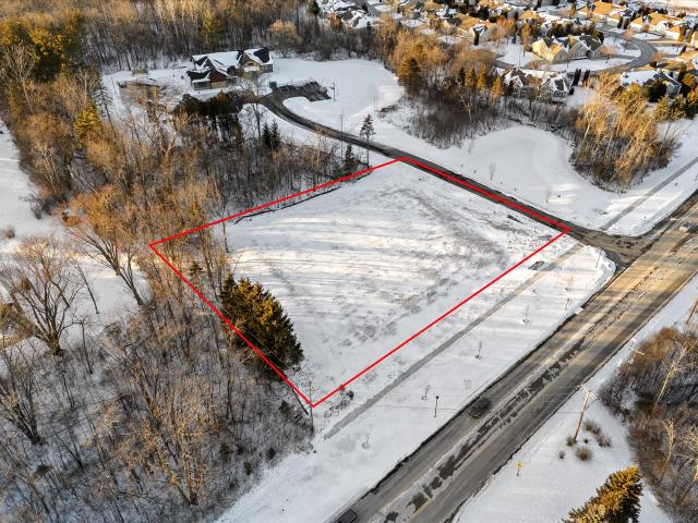 1735 Port Washington Rd, Grafton, WI 53024 | MLS #1946