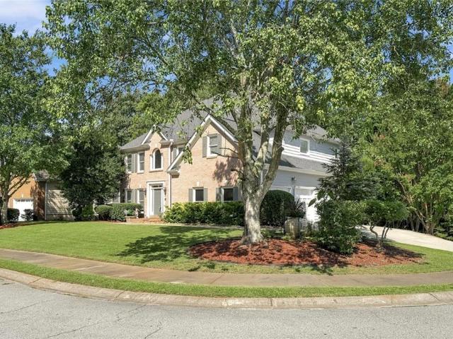 1735 Riverglen Drive