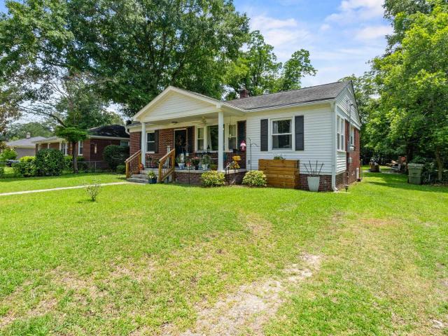 1735 Sunnyside Drive