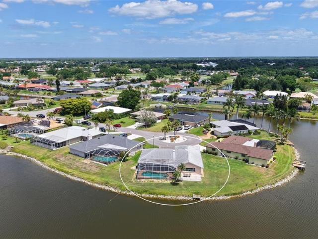 1735 S Gondola Ct, Venice, FL 34293 | MLS #A4686 | Compass