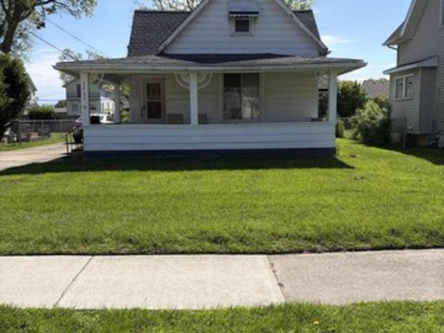 1735 Selkirk St, Toledo, OH 43605
