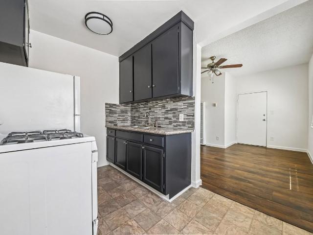 1735 W. 120th St 1 Bedroom Apartment for Rent at 1735 W 120th St, West Athens, CA 90047 West Athens