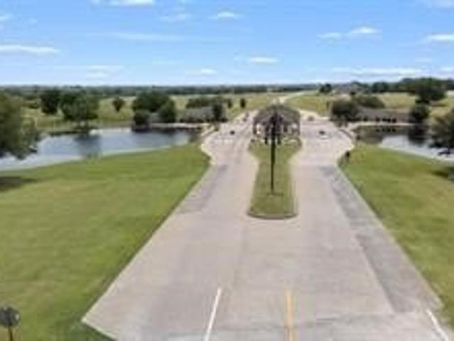 1735 White Bluff Dr, Whitney, TX 76692