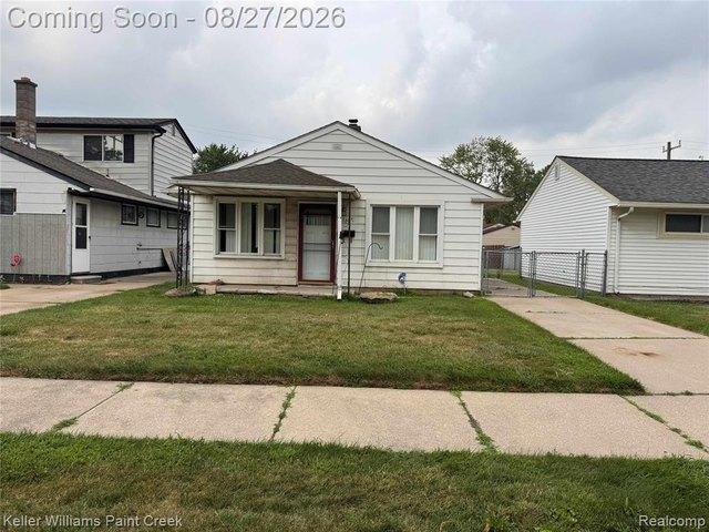 17367 Prospect St, Melvindale, MI 48122